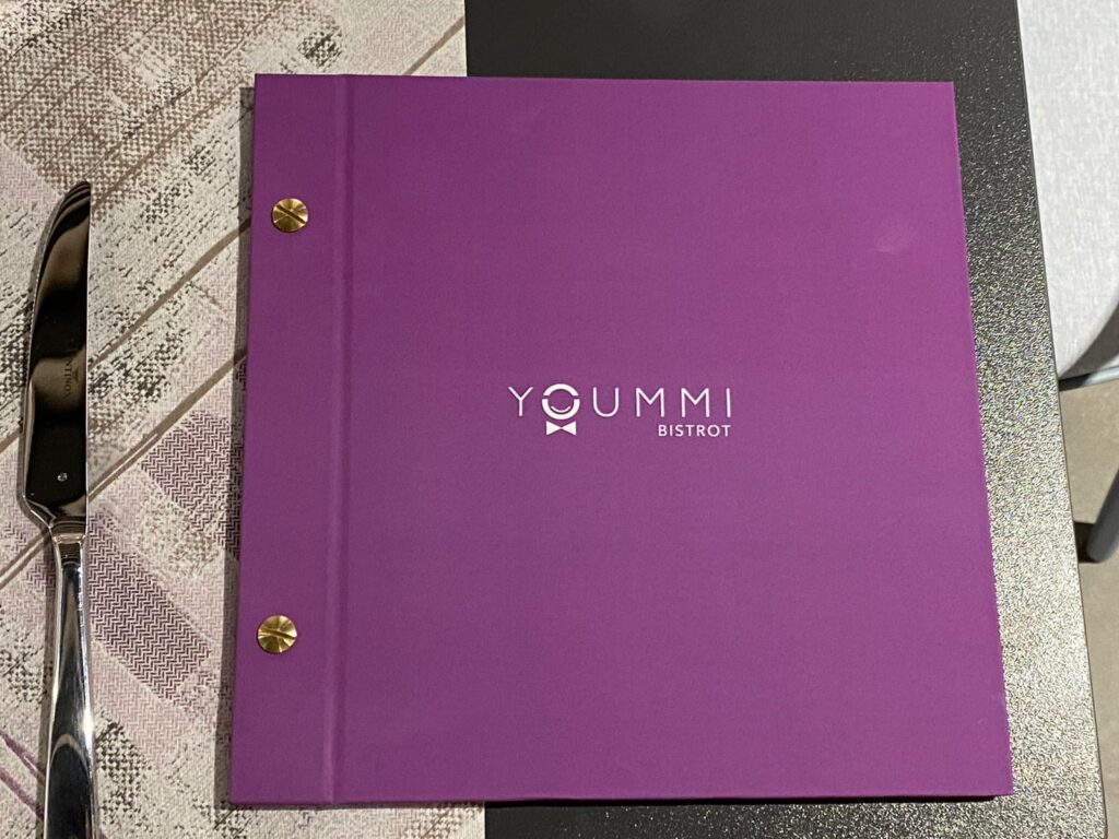 A GIULIANOVA HA APERTO YOUMMI, BISTROT RISTORANTE CHE GUARDA IN ALTO ...