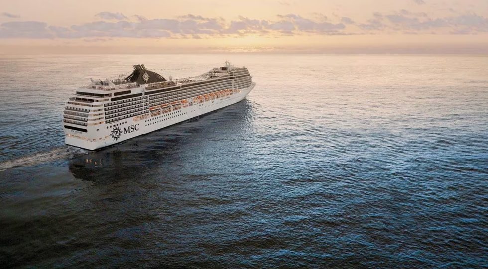 Gli chef Reuben Riffel, Allan Vila Espejo e Niklas Ekstedt salgono ...